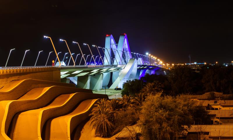 Il ponte Sheikh Zayed ad Abu Dhabi realizzato su progetto dello studio ...